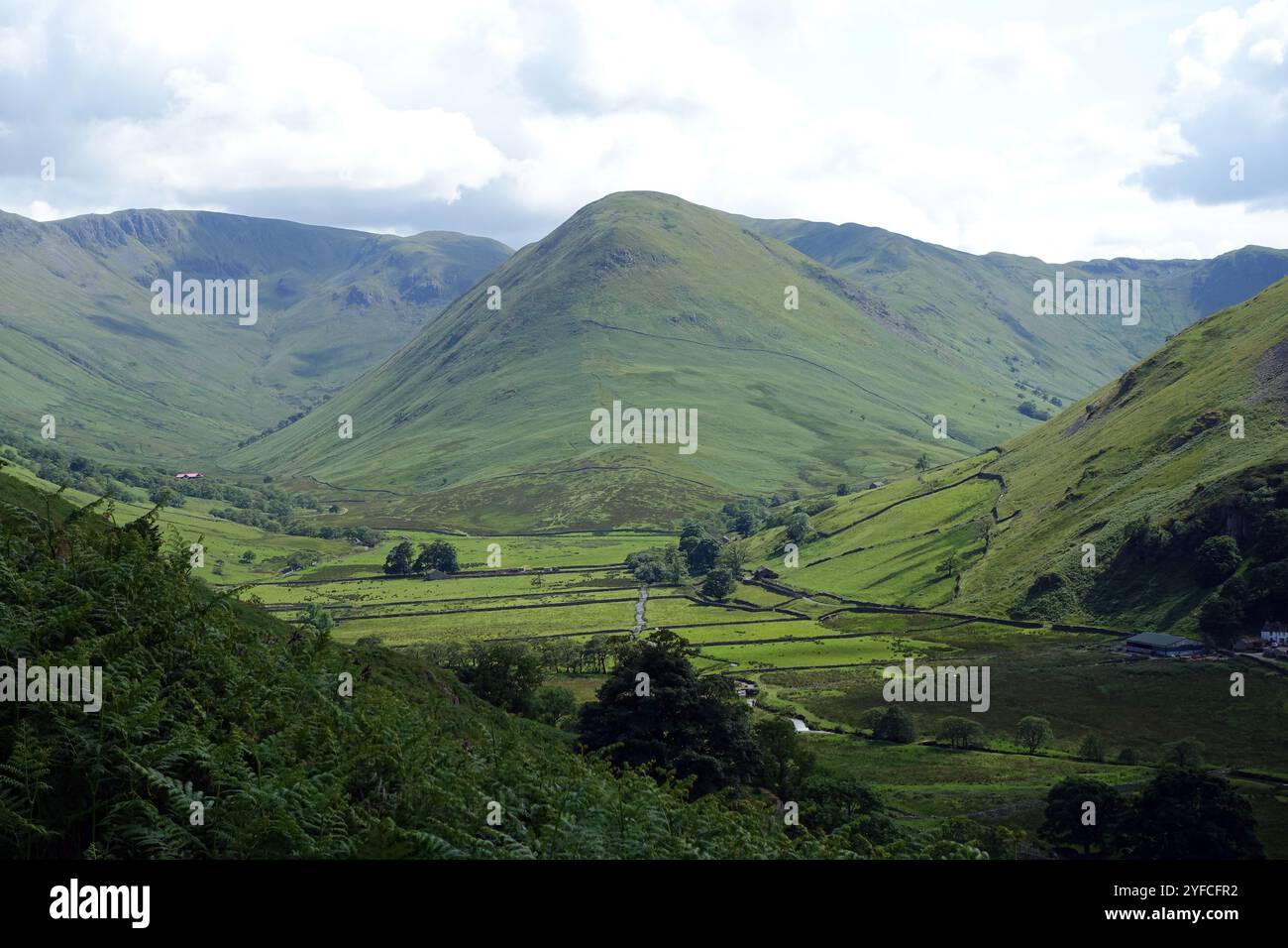 Upper Martindale and the Wainwright 'The Nab' from the Path to Steel ...