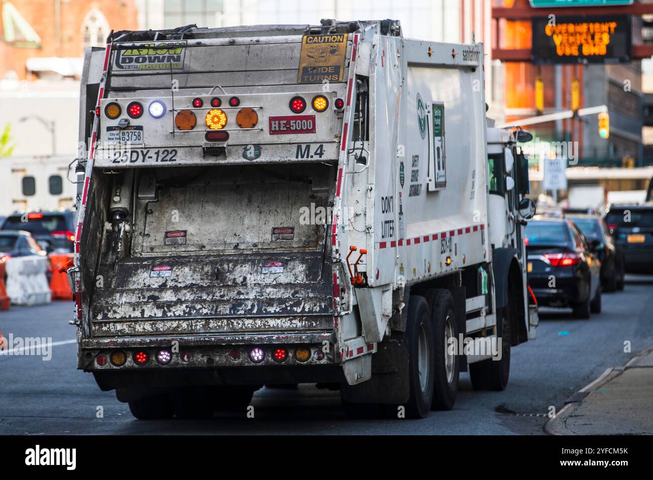 New York City sanitation truck Stock Photo - Alamy