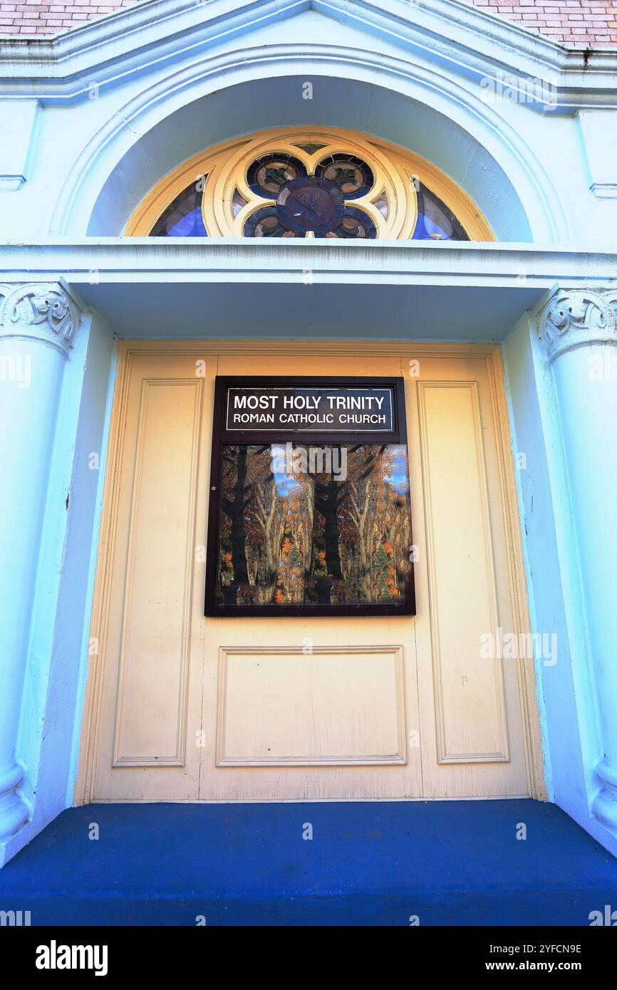 Most Holy Trinity Roman Catholic Church Yonkers, NY Stock Photo - Alamy