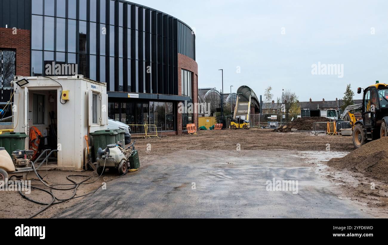 Darlington, UK. 4th November 2024.Darlington Railway Station's £140m ...