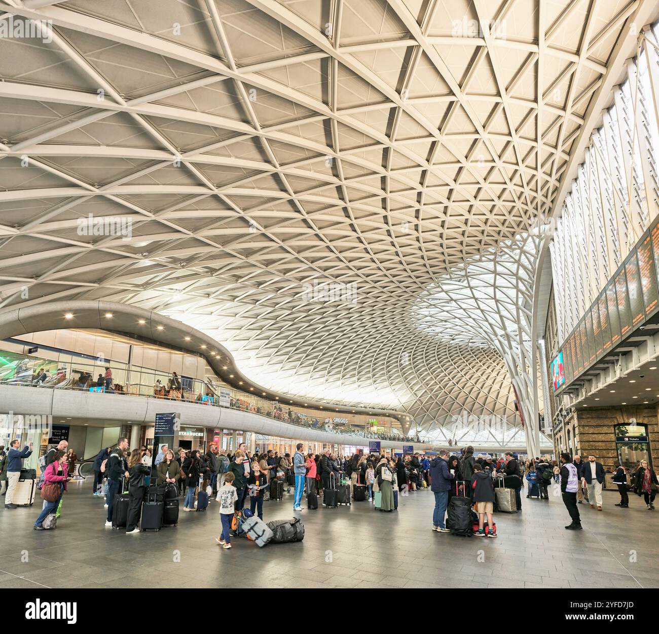 Passengers concourse King's Cross rail station London England Stock ...