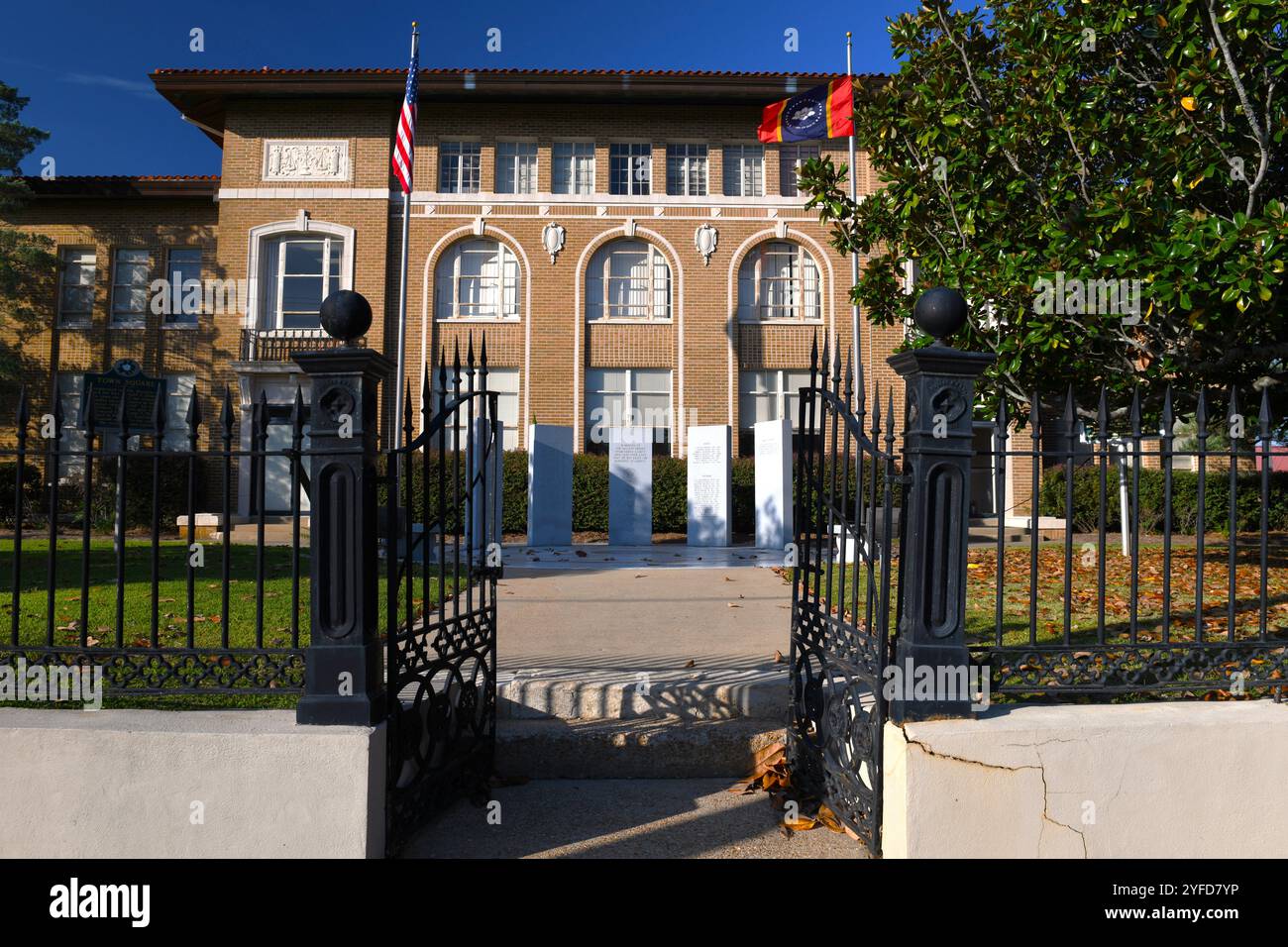 The old Brandon, Mississippi Courthouse Stock Photo - Alamy