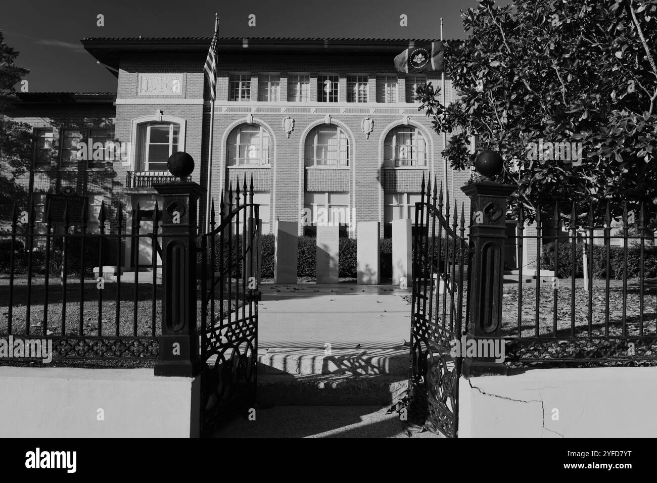 The old Brandon, Mississippi Courthouse Stock Photo - Alamy