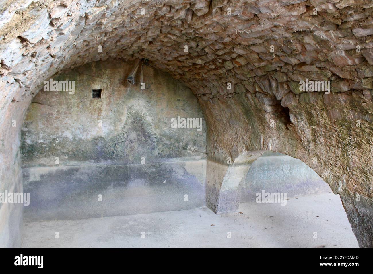 Ancient laundry hi-res stock photography and images - Alamy