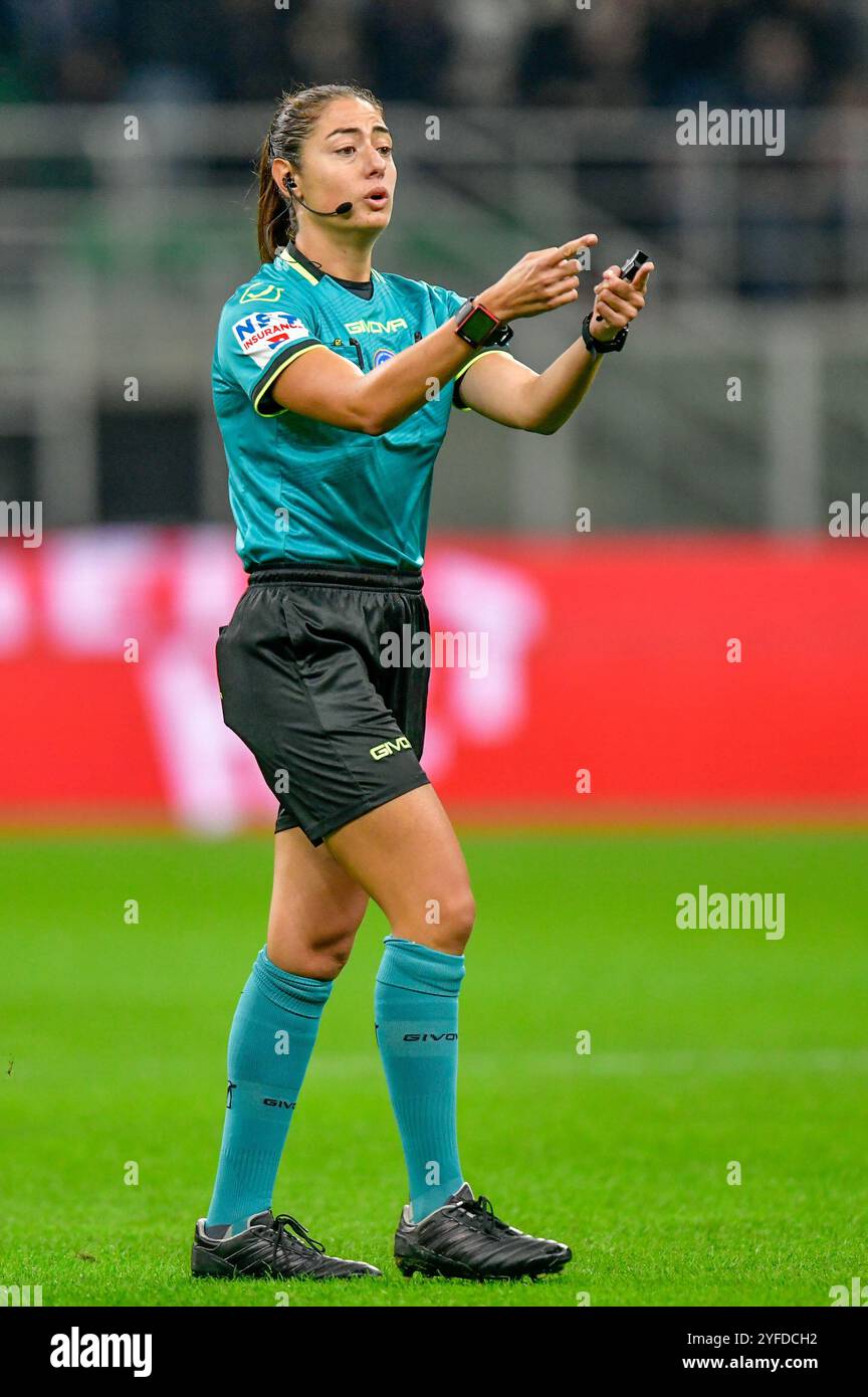 Referee maria hi-res stock photography and images - Alamy