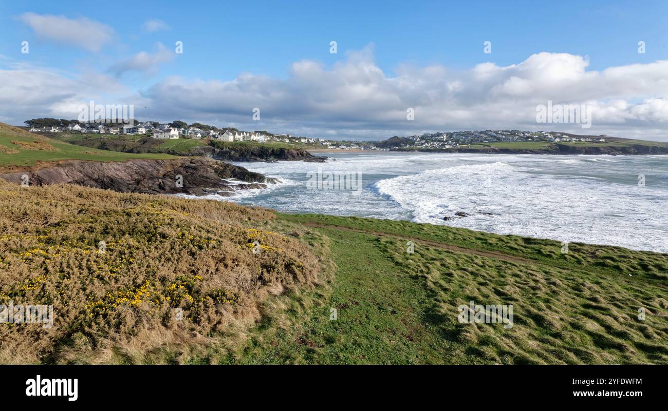 Pentire head houses hi-res stock photography and images - Alamy