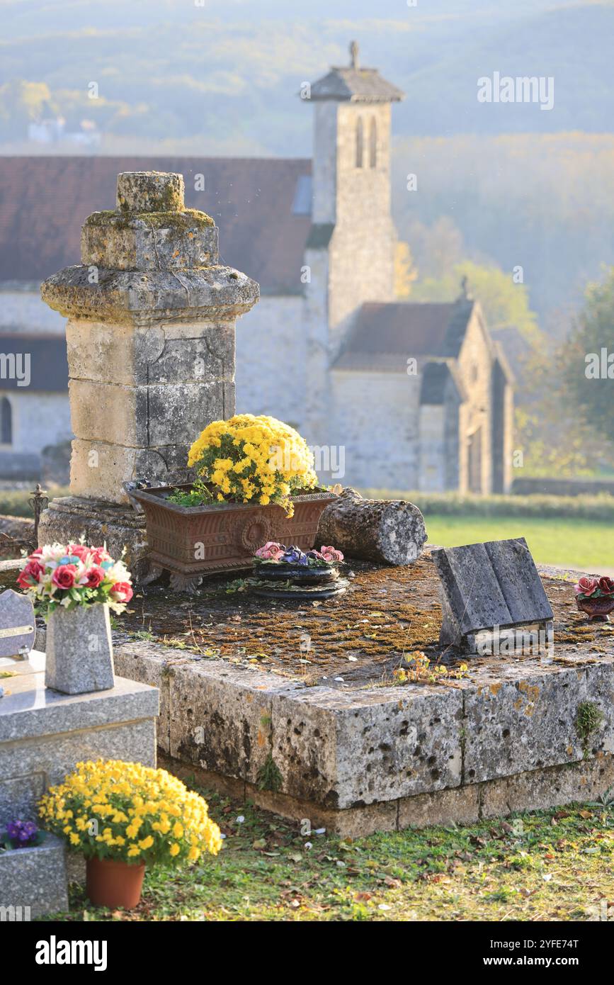 Day and Feast of the Dead in acountry cemetery. Cemetery, tomb, vault ...