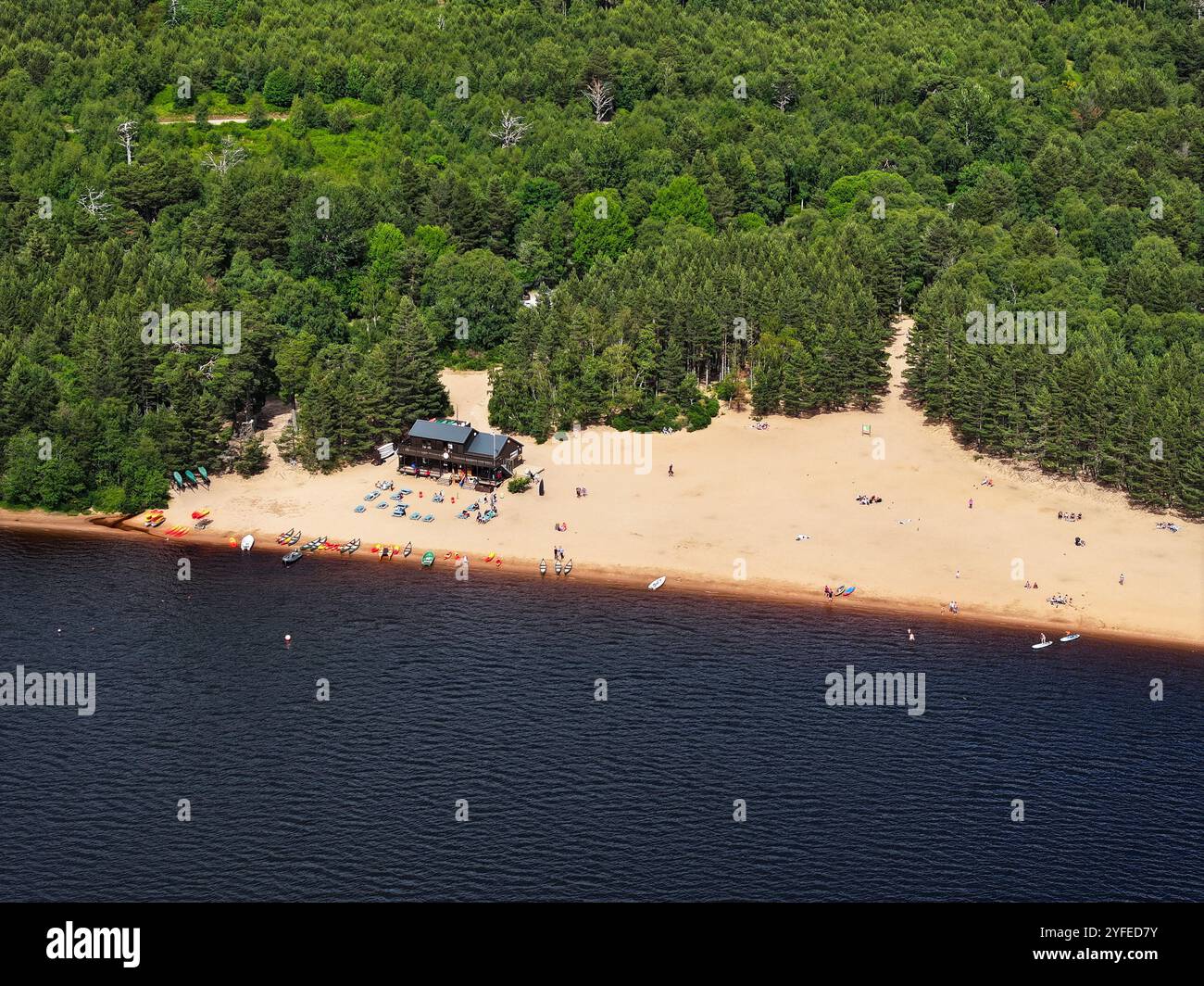 Loch morlich beach cafe hi-res stock photography and images - Alamy