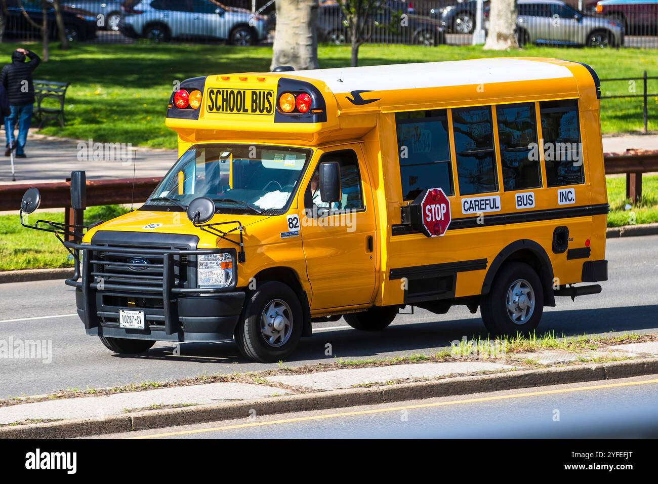 Ford E-Series Super Duty School Bus Stock Photo - Alamy