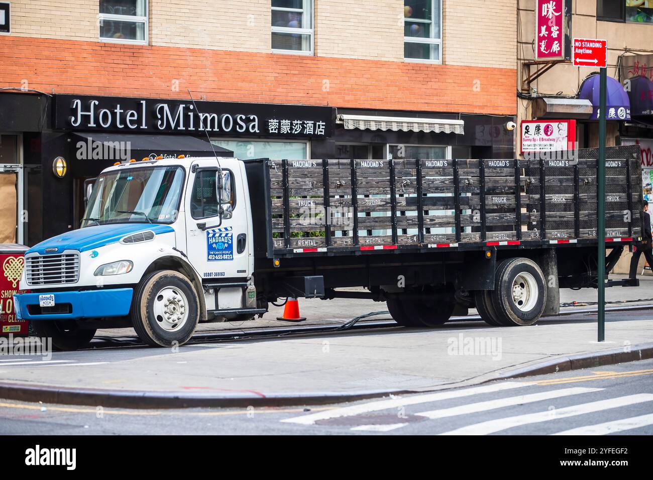 The Freightliner Business Class M2 is a model range of medium-duty ...