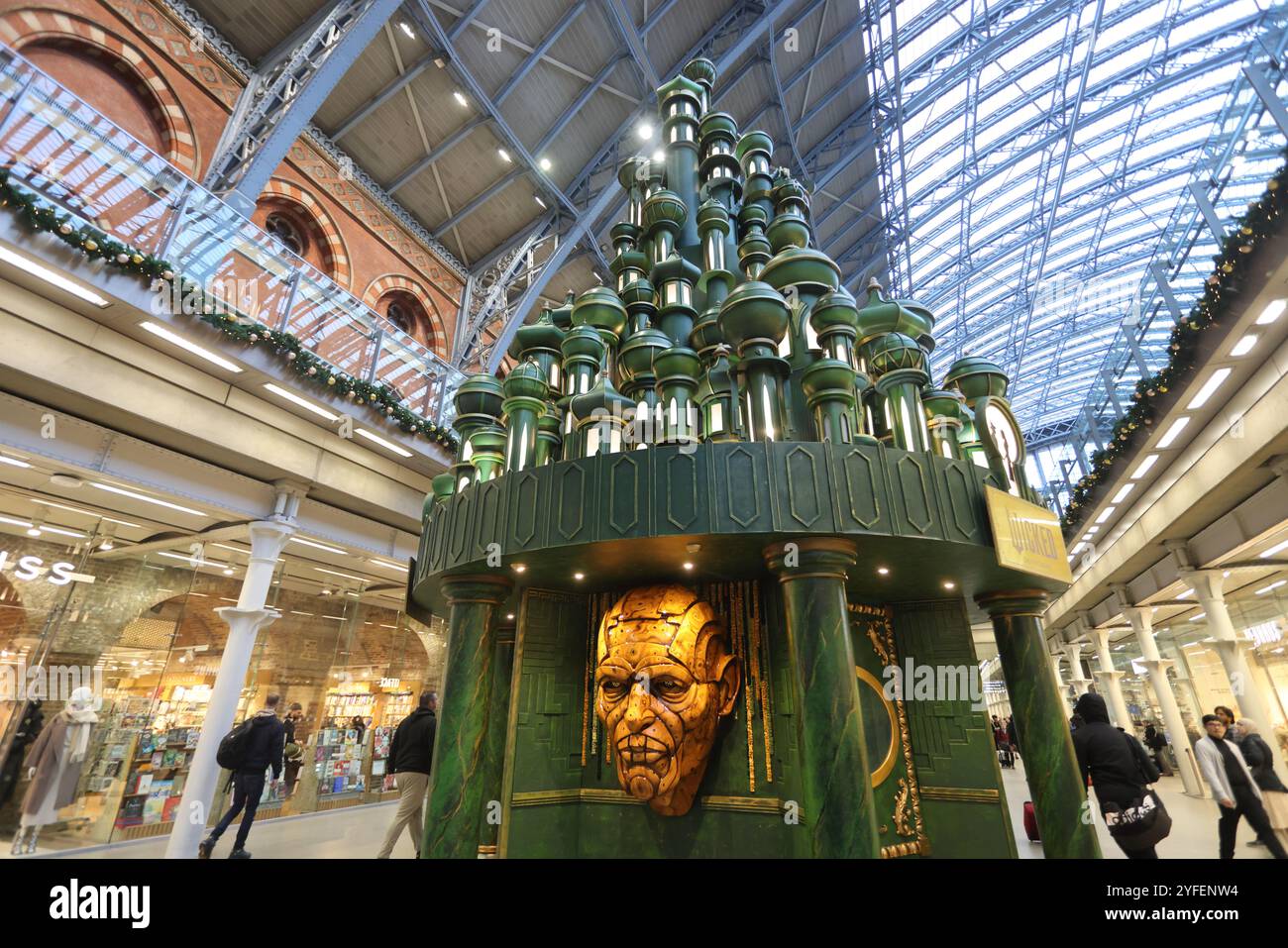 Musical films movie movies hi-res stock photography and images - Alamy