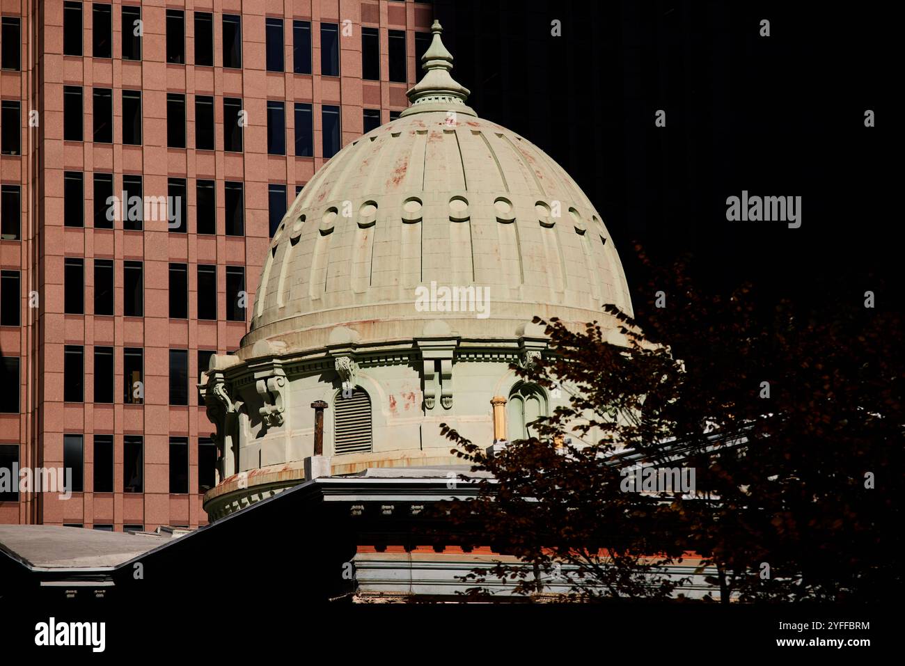 Liberty place complex hi-res stock photography and images - Alamy