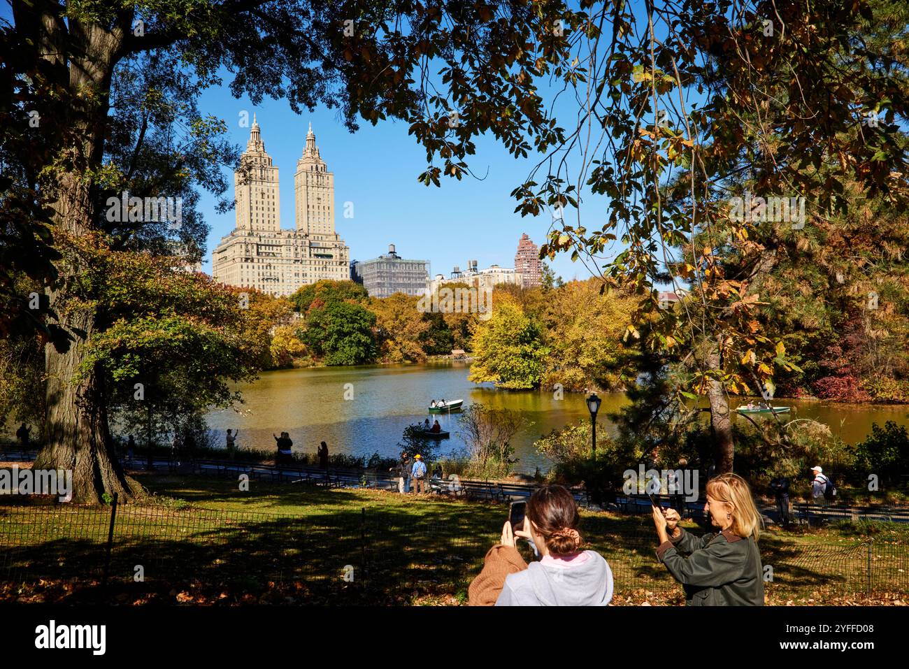 New York El Dorado apartments from central park The Lake Stock Photo ...