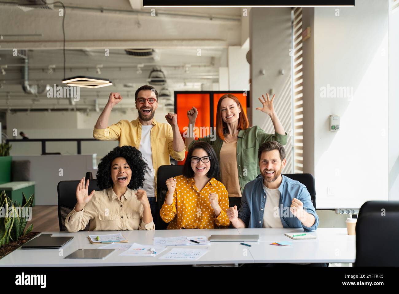 Yes team hi-res stock photography and images - Alamy