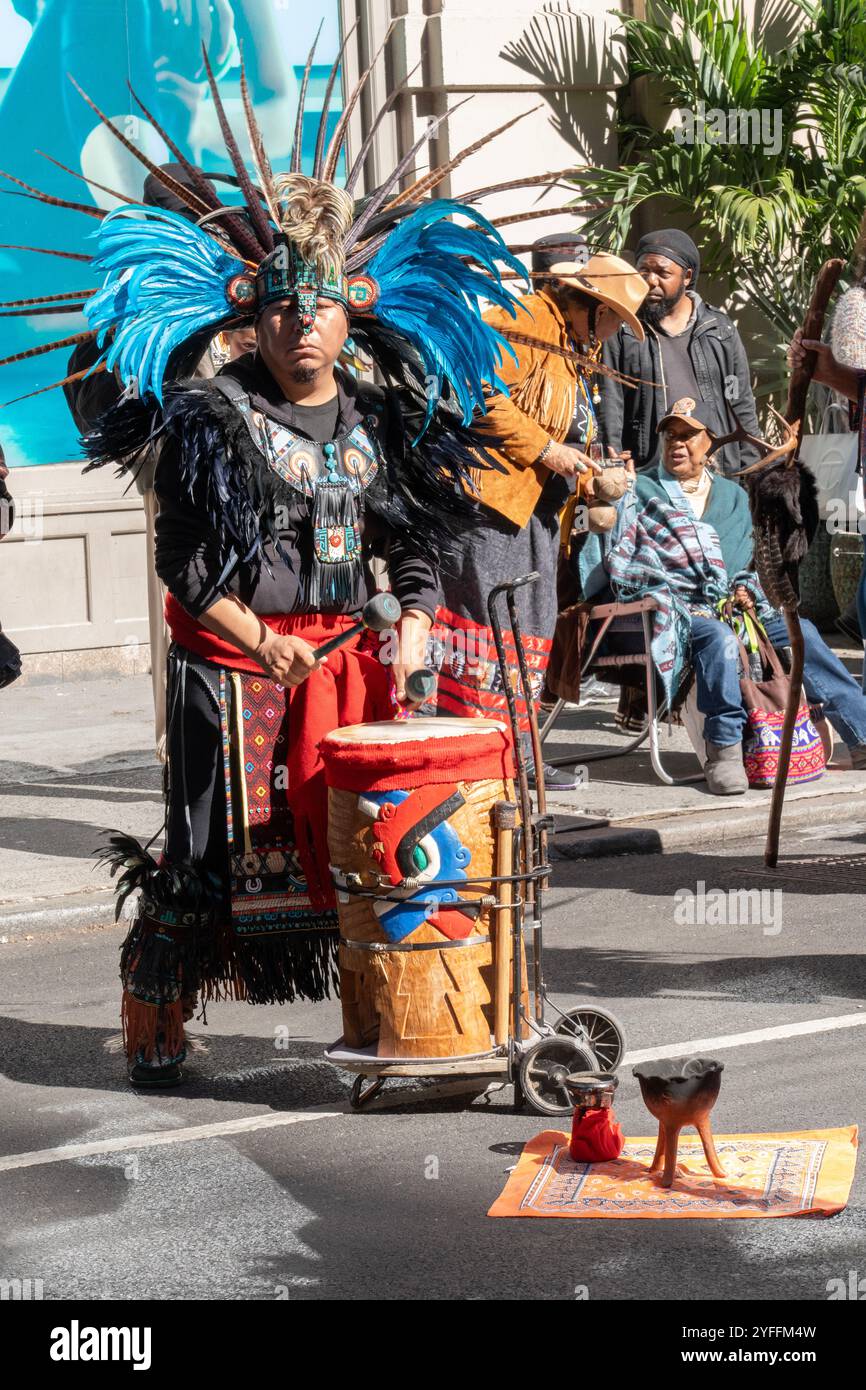 Native mexicans ritual hi-res stock photography and images - Alamy