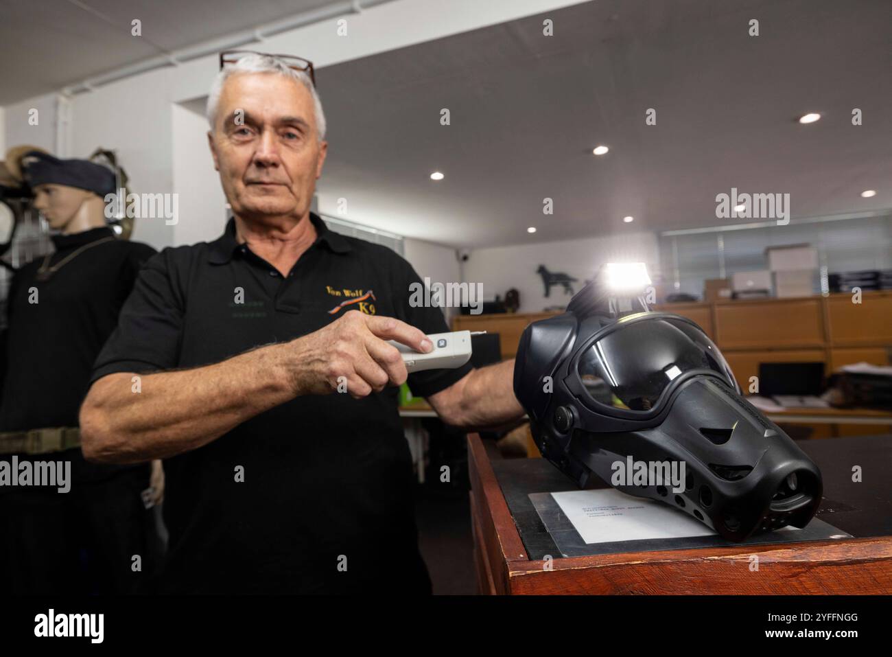 PHOTO: :JEFF GILBERT 17th October 2024. Alan and Sally Dickinson ...