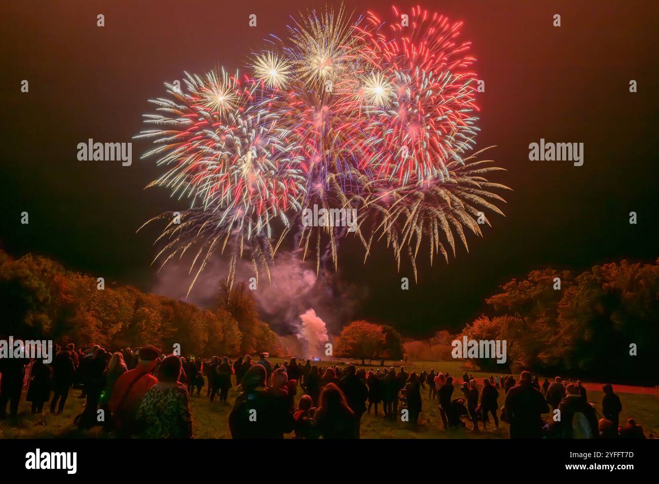 Firework Display in Oxfordshire Stock Photo - Alamy