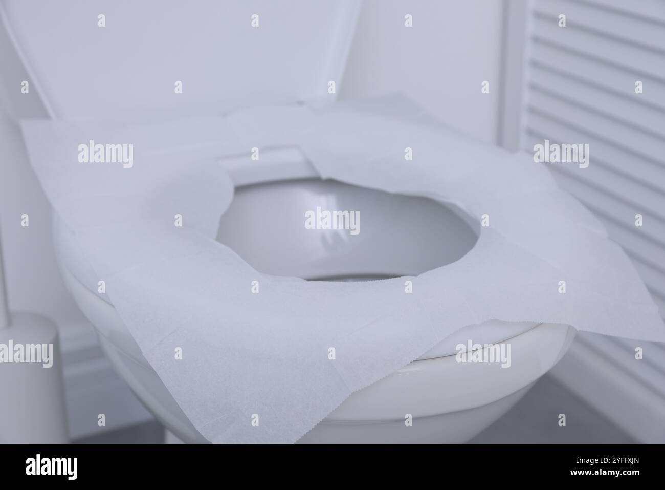 Bath tissues hi-res stock photography and images - Alamy