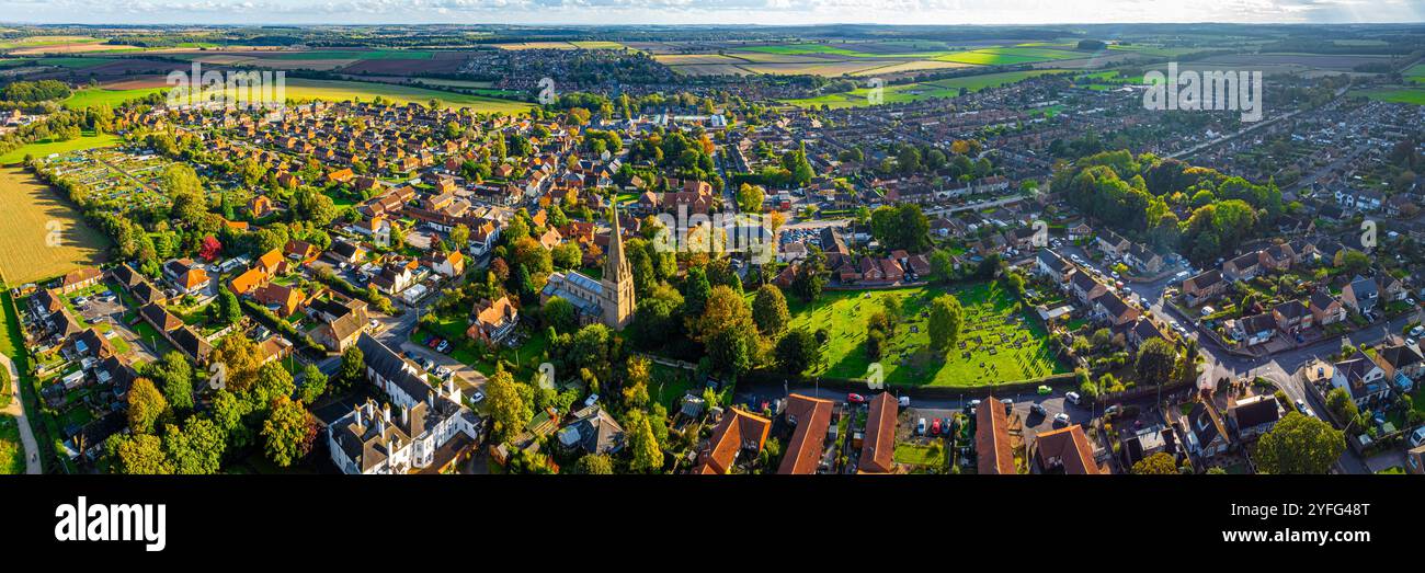 The village of Edwinstowe in the midst of Sherwood Forest ...