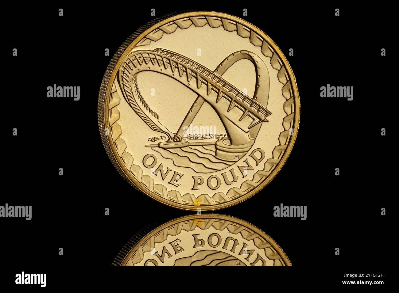 One pound coin bridges hi-res stock photography and images - Alamy