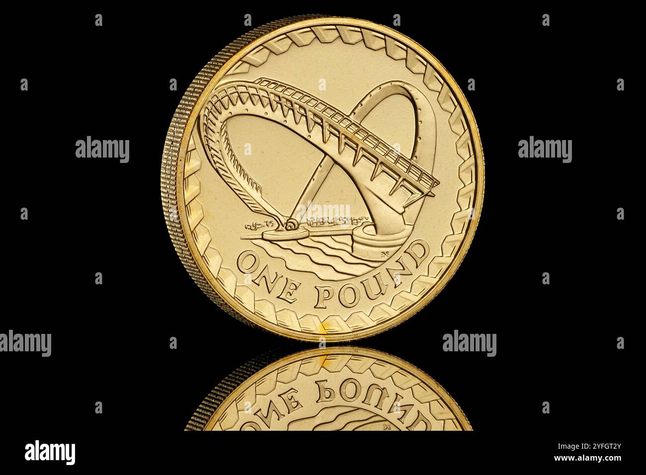 One pound coin bridges hi-res stock photography and images - Alamy