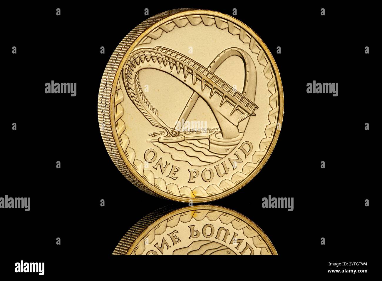 One pound coin bridges hi-res stock photography and images - Alamy