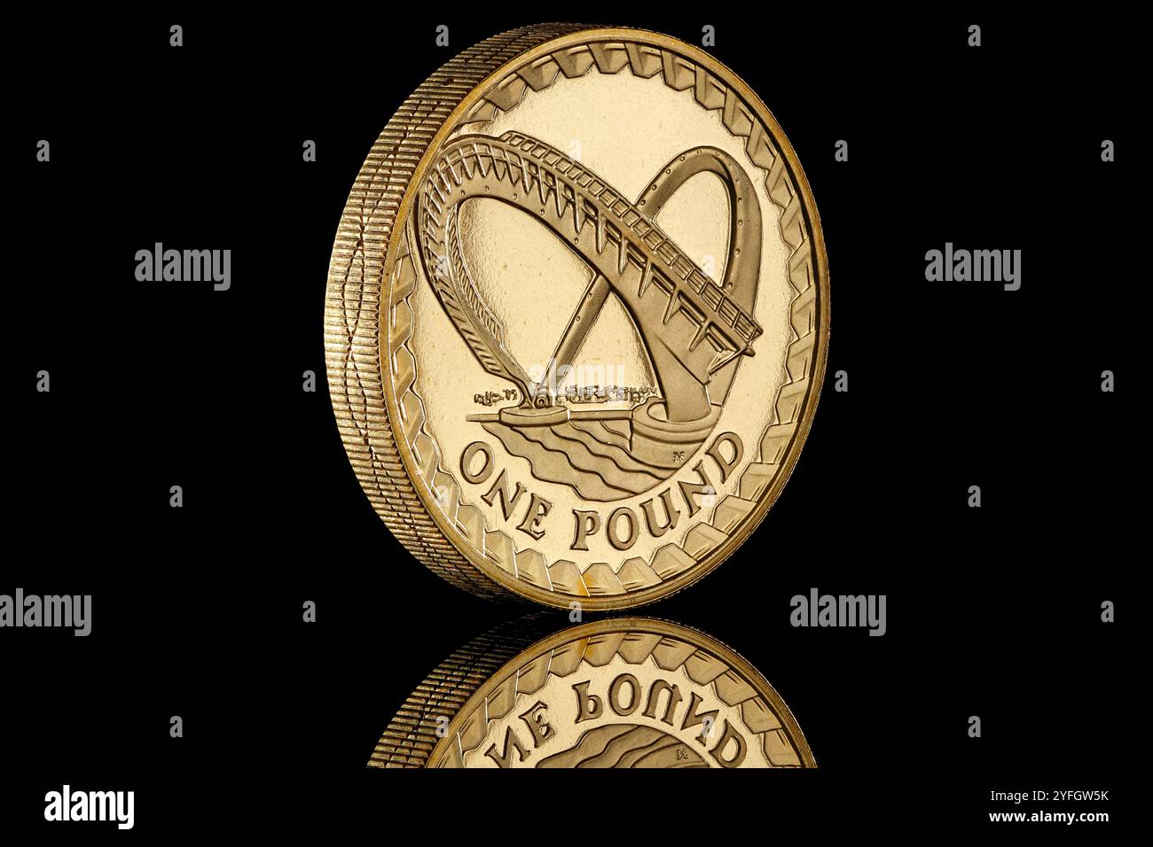 One pound coin bridges hi-res stock photography and images - Alamy
