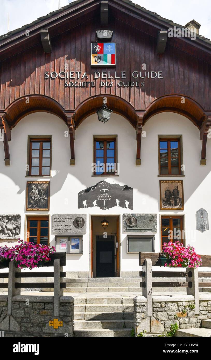 Facade of the House of the Alpine Guides, the first Society of Guides ...