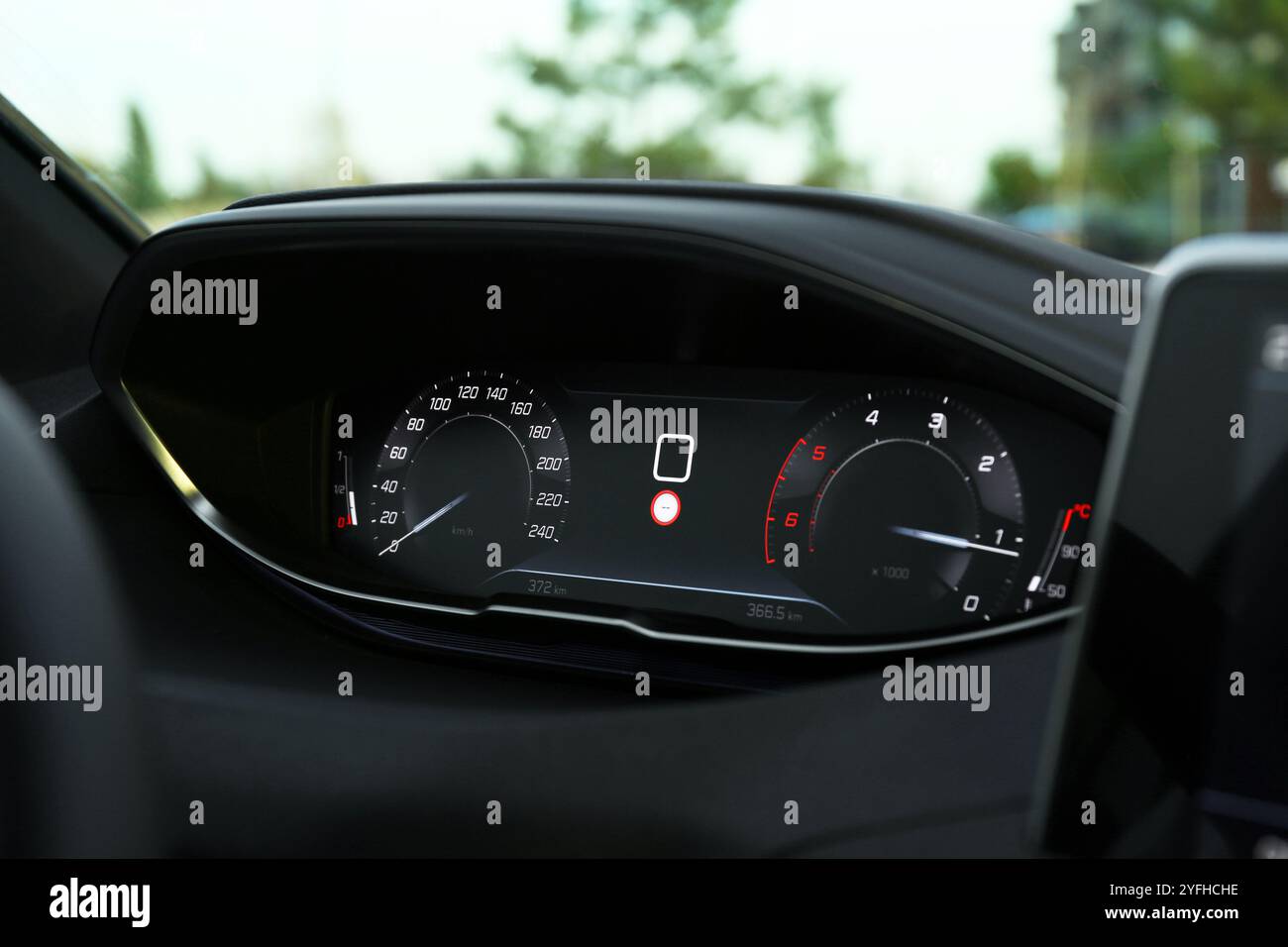 Luxury car speedometer hi-res stock photography and images - Alamy