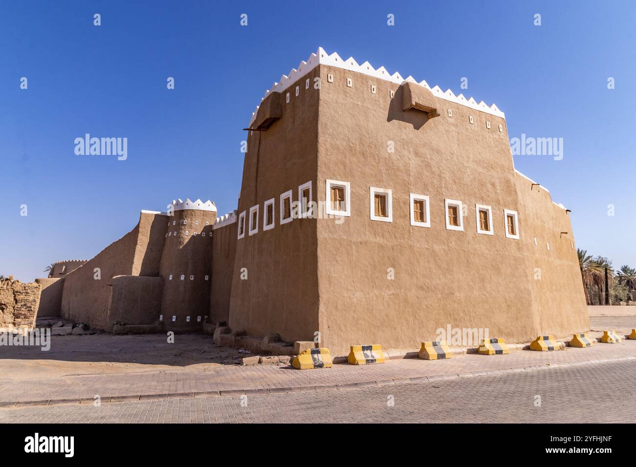 Fort (Ibn Rumman Palace) in Tayma, Saudi Arabia Stock Photo - Alamy