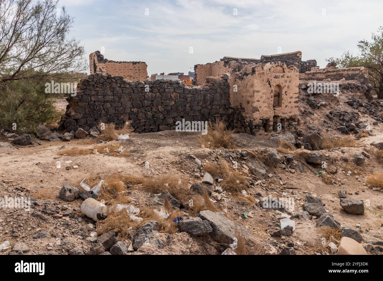 Ruins of Urwah bin Al-Zubair Palace in Medina, Saudi Arabia Stock Photo ...