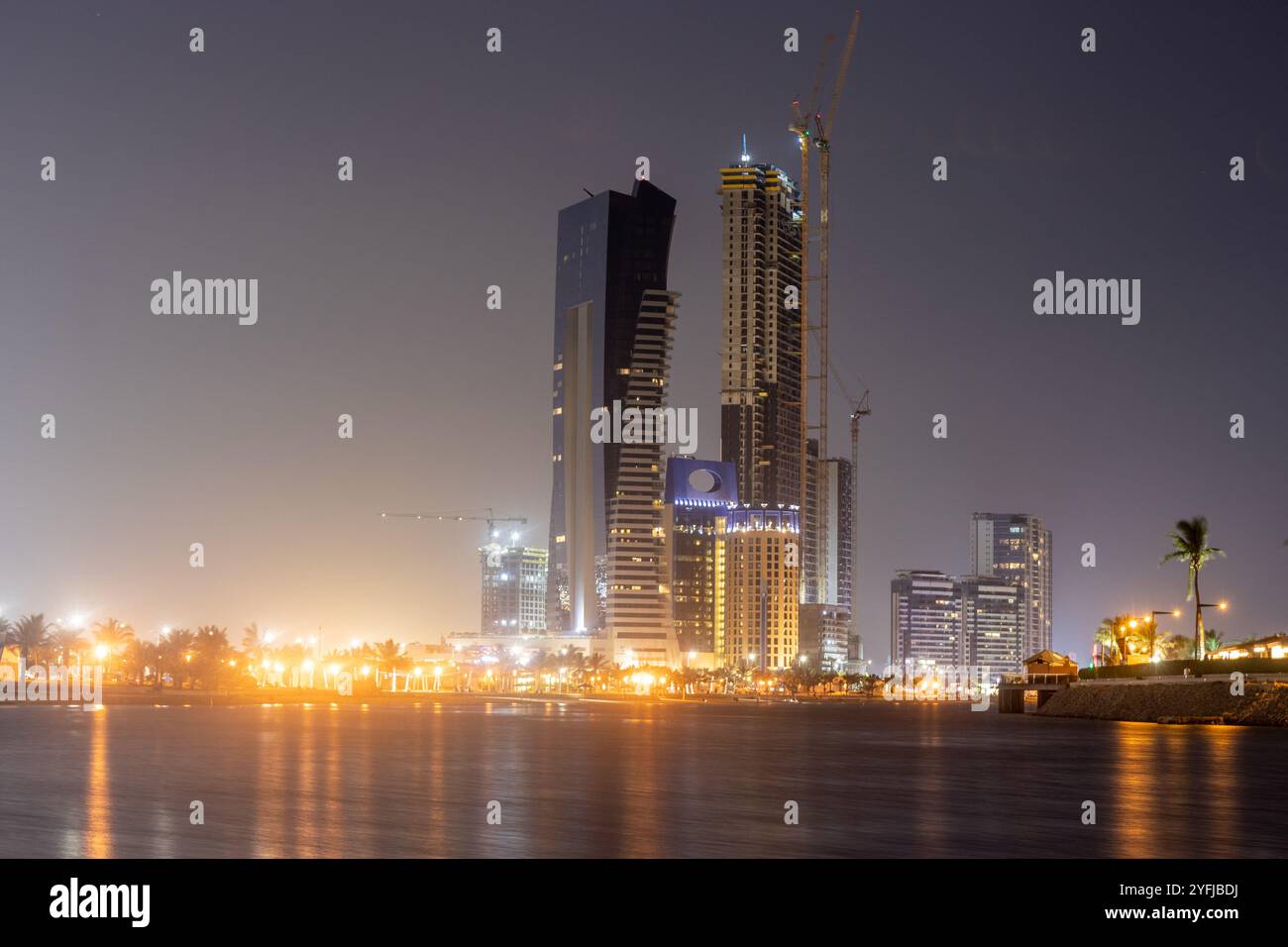 Jeddah tower construction hi-res stock photography and images - Alamy