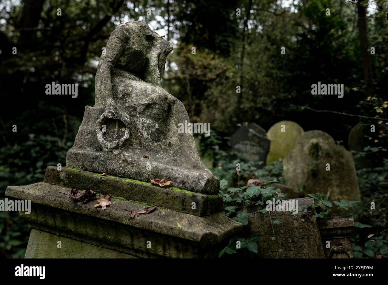 Abney Park cemetery is one of the "Magnificent Seven" cemeteries in ...