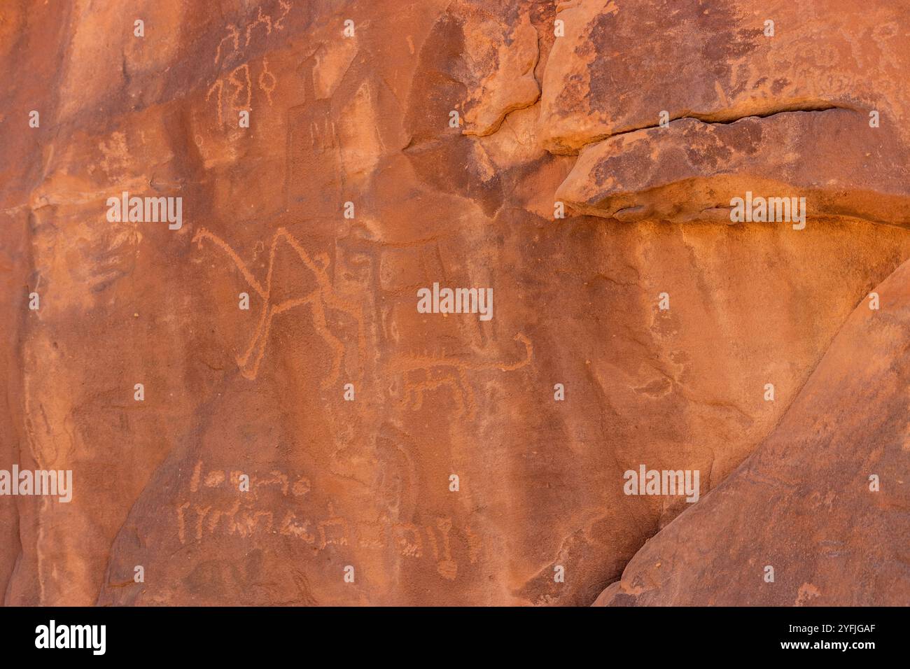 Rock art (petroglyphs) in Jubbah, Saudi Arabia Stock Photo - Alamy