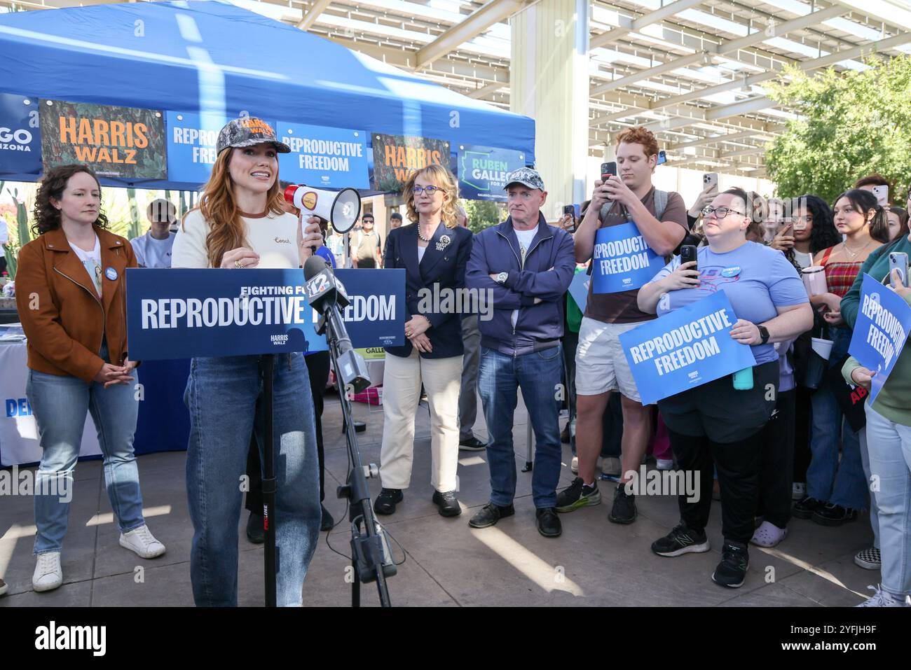 Tempe, USA. 04th Nov, 2024. American actress Sophie Bush speaks at the ...