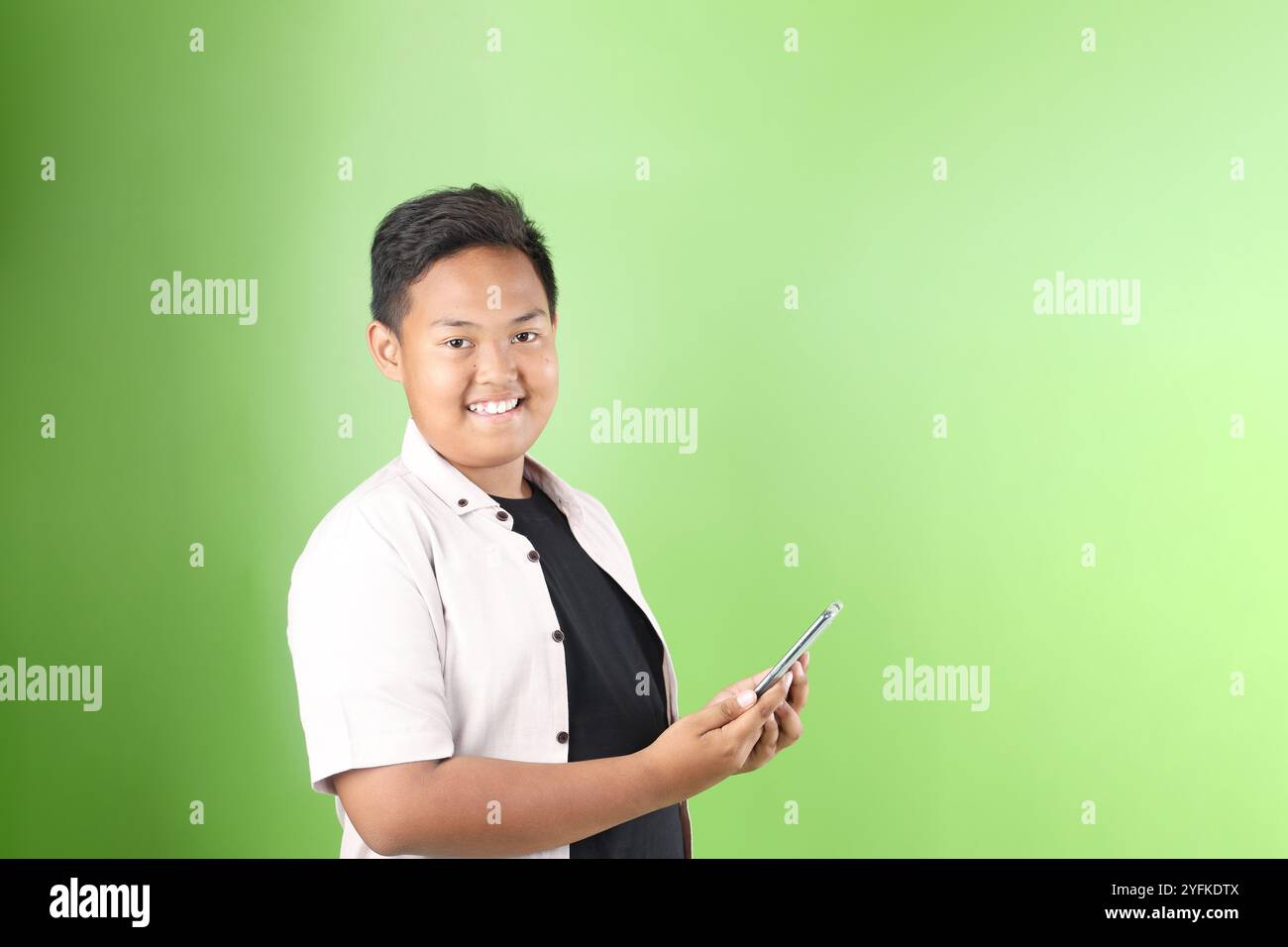 Chubby asian boy hi-res stock photography and images - Alamy