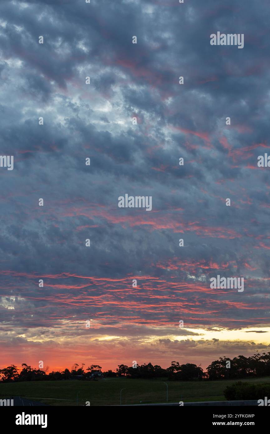 Layers of sunset and clouds hi-res stock photography and images - Alamy