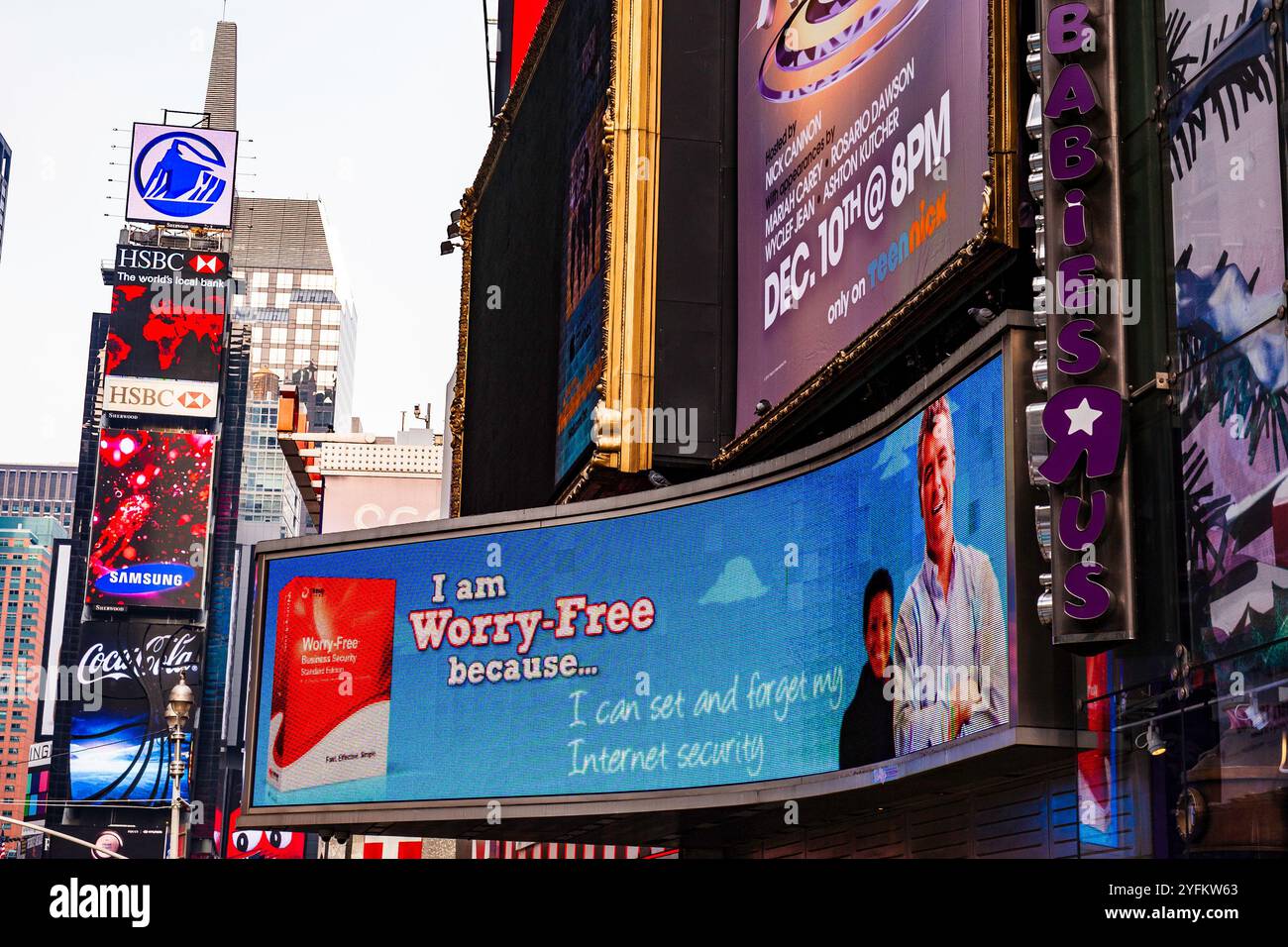 Colorful electronic advertising screens in Times Sq., New York City ...