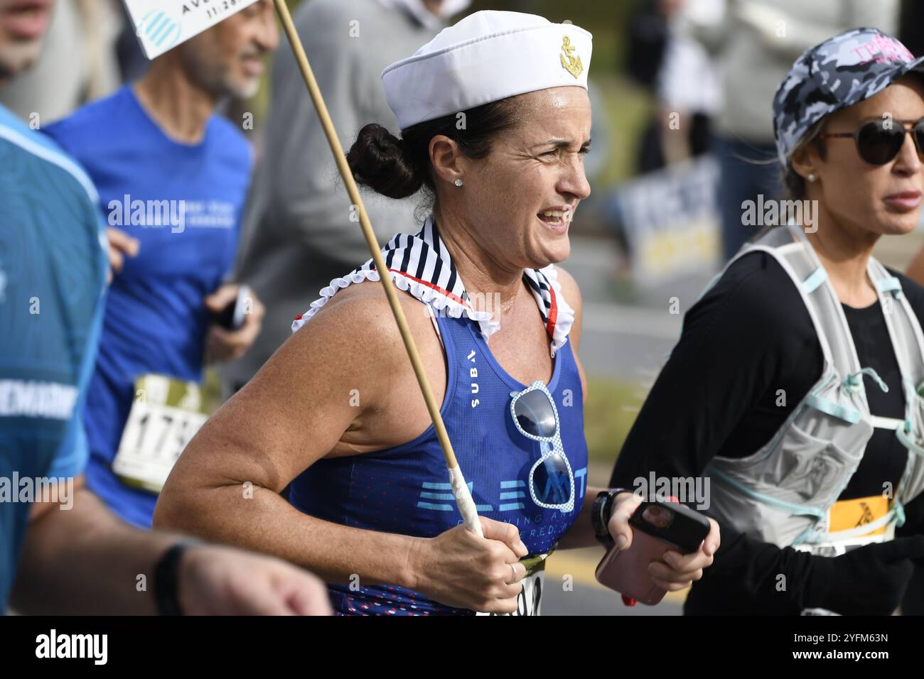 Group effort road sign hi-res stock photography and images - Alamy