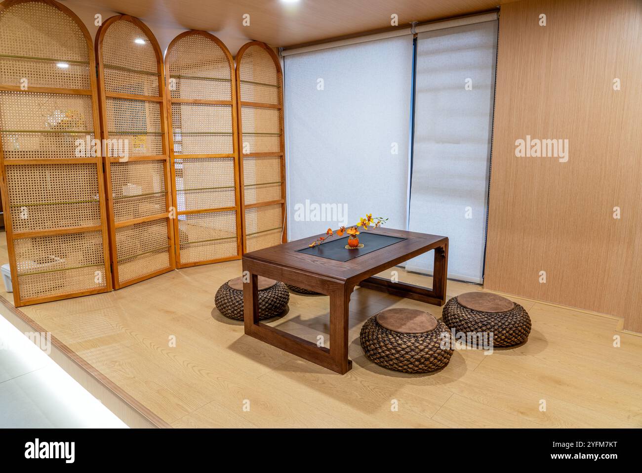 Indoor Japanese-style leisure reception area, living room design Stock ...