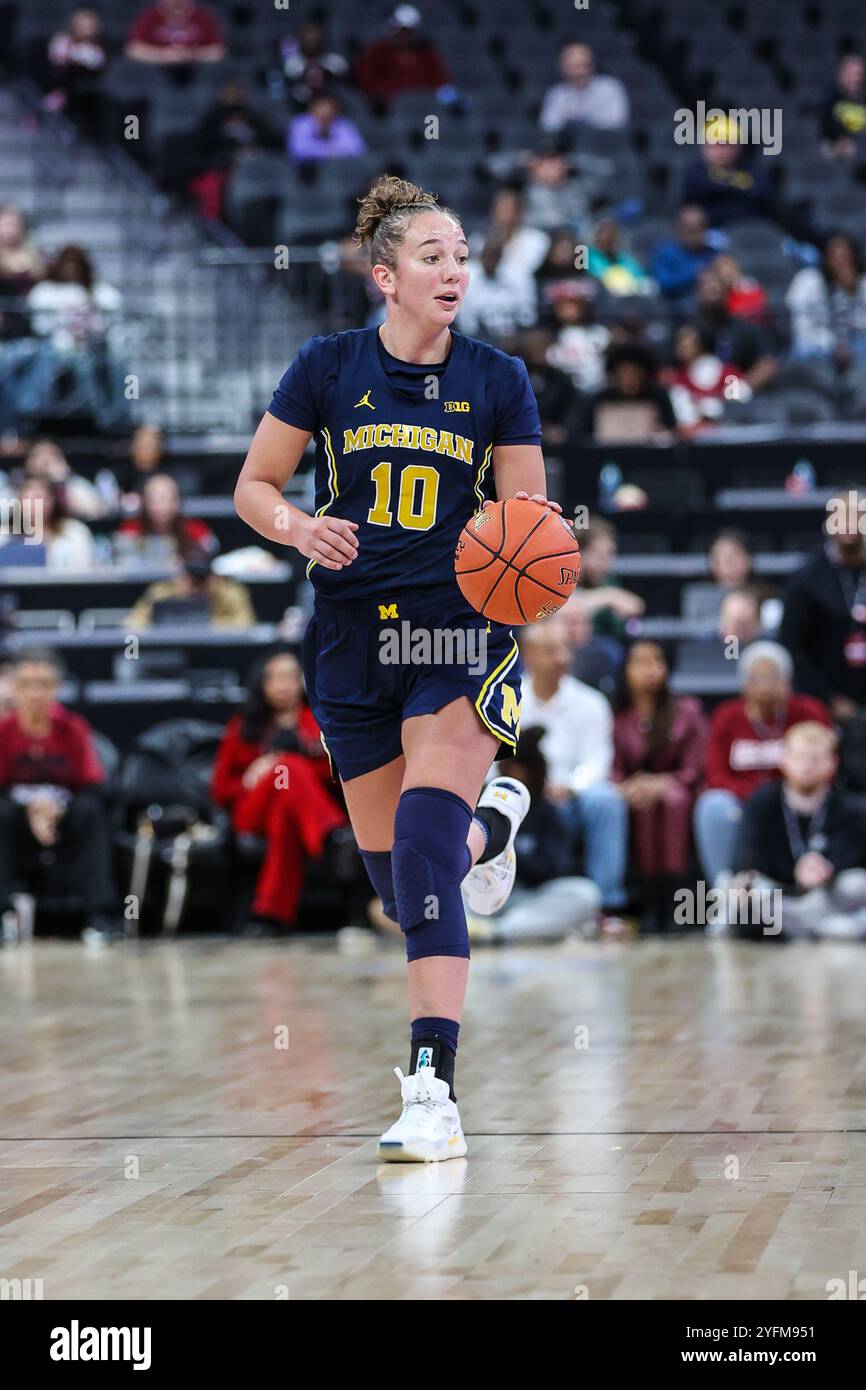 Las Vegas, NV, USA. 4th Nov, 2024. Michigan Wolverines guard Jordan ...