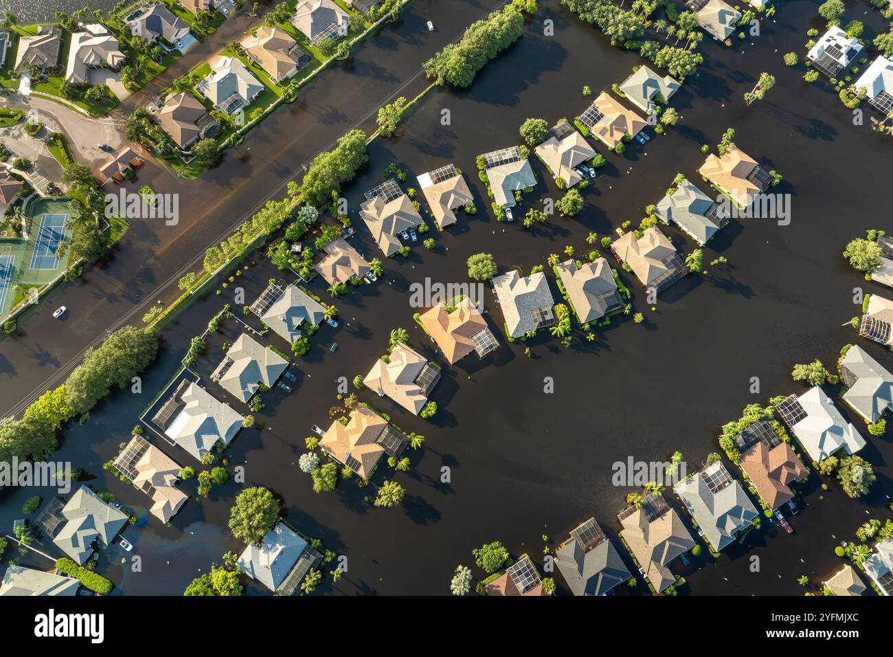 Hurricane Debby flooded homes in Laurel Meadows community in Sarasota ...