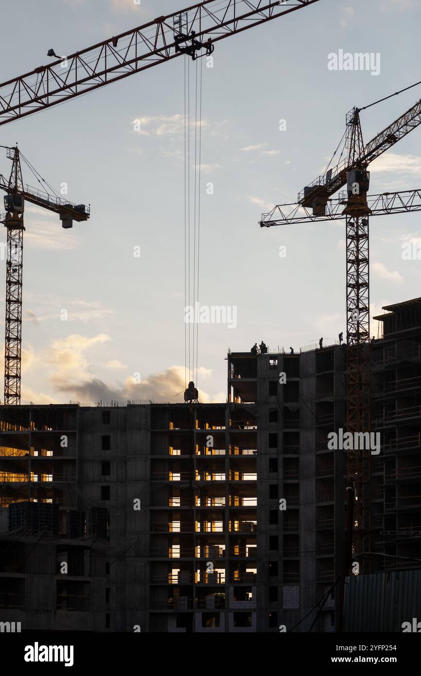 With cranes visible on site hi-res stock photography and images - Alamy