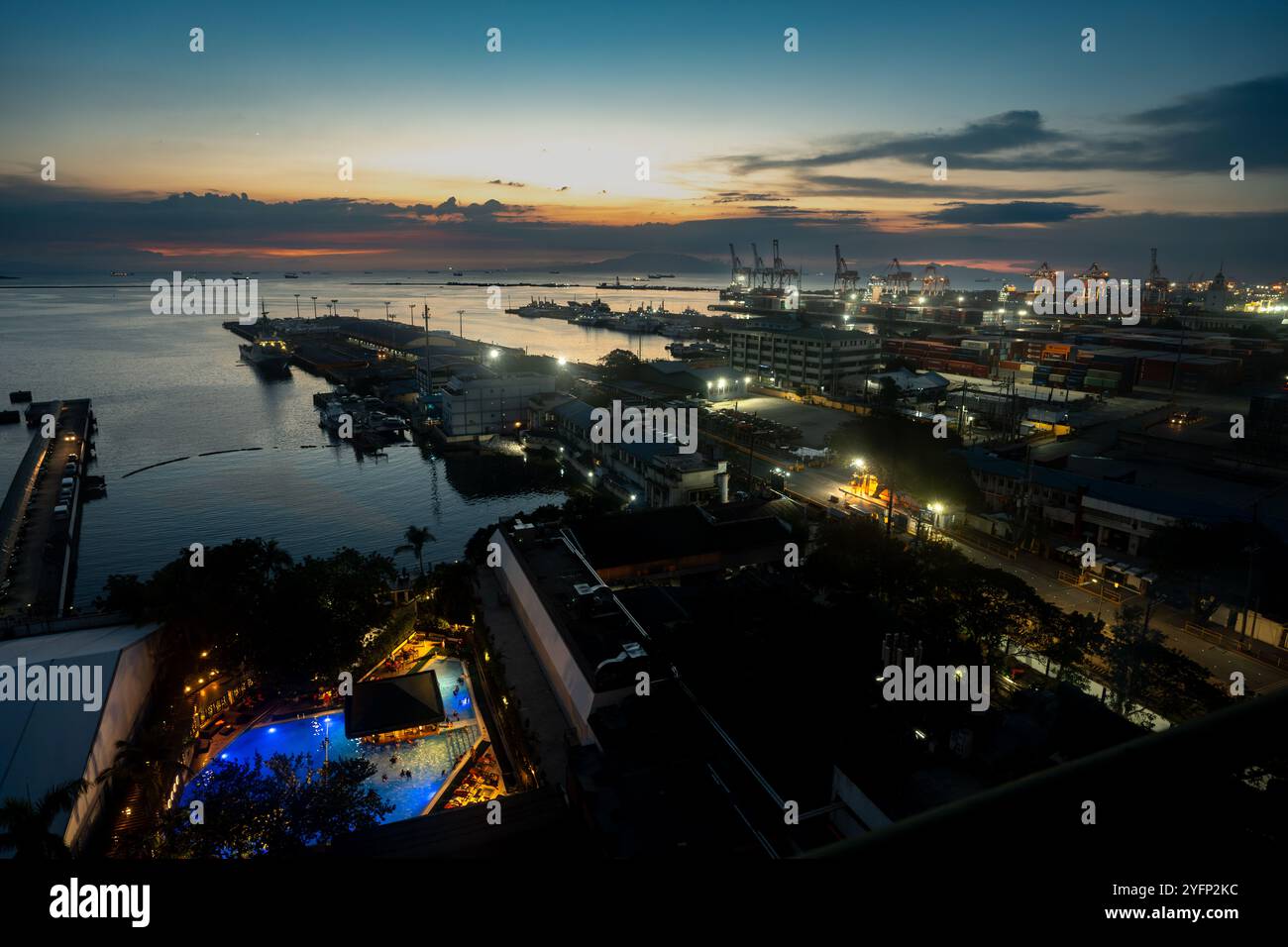Nov 1, 2024 Beautiful Sunset at Manila Ship Port in Manila Bay, Manila ...