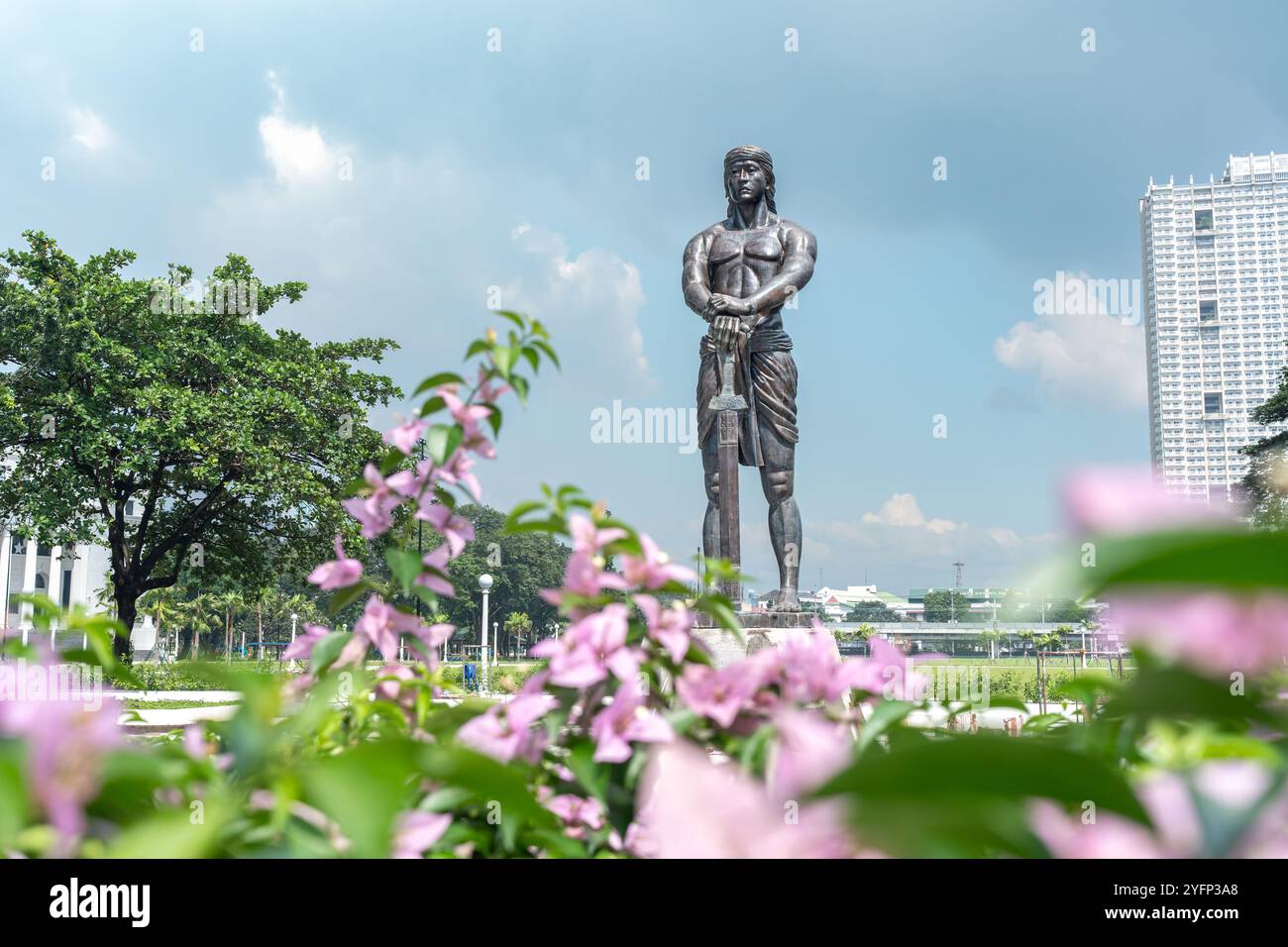 Statue of Philippine hero Lapu-Lapu in Rizal Park, Manila, Philippines ...