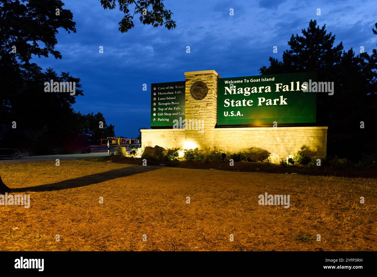 Lighted Niagara Falls State Park sign at night Stock Photo - Alamy