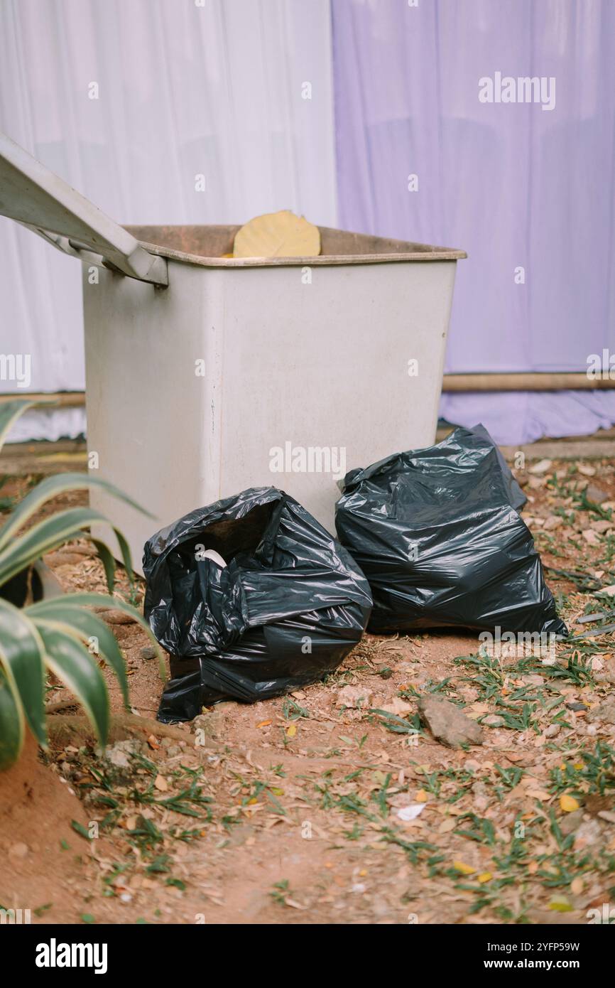 Two trash bags hi res stock photography and images Alamy