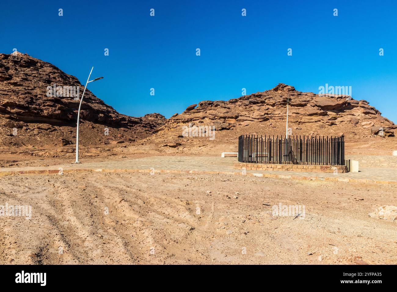Ancient Sisira (Sesera, Sisra) well in Sakaka, Saudi Arabia Stock Photo ...