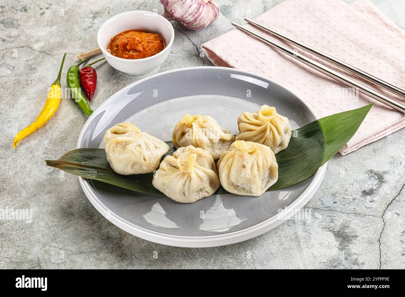Traditional dumpling momos meat hi-res stock photography and images - Alamy
