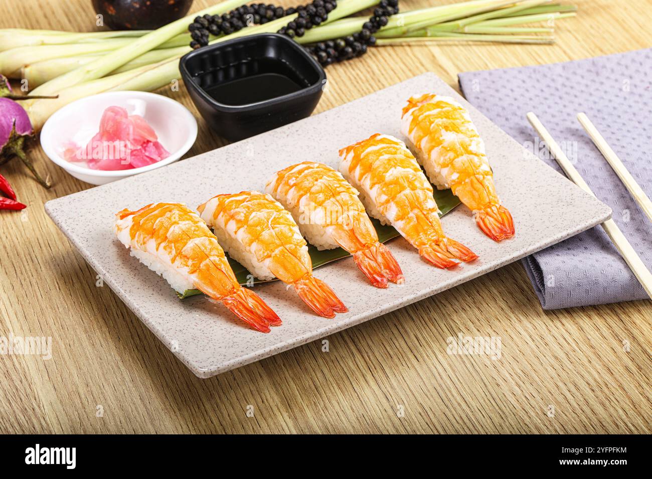 Japanese cuisine - sushi nigiri with prawn Stock Photo - Alamy
